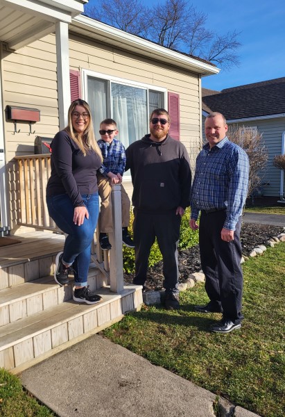 Weimer Family Wins Newark Snow Sculpture Contest – Finger Lakes Daily News