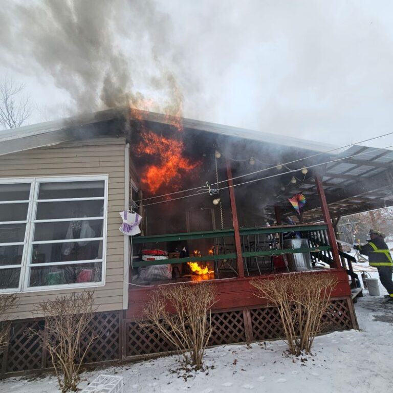 Firefighters Battle Icy Roads, Snow in Extinguishing Bath Fire – Finger ...